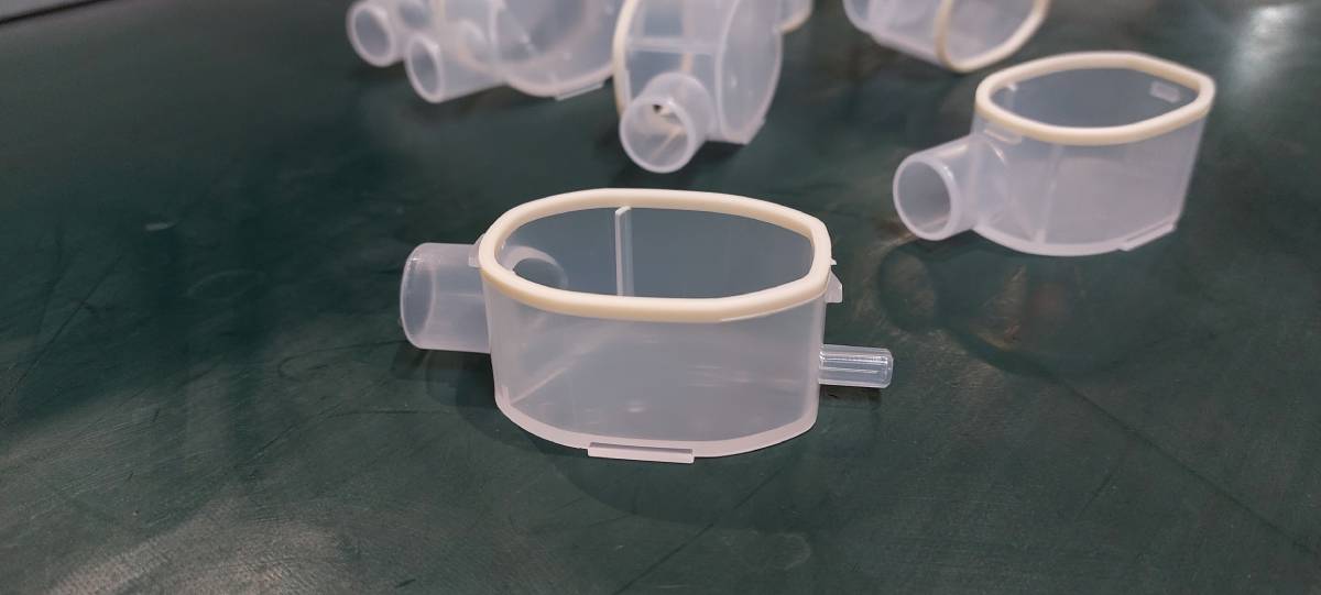 Two-material injection molding - TSE